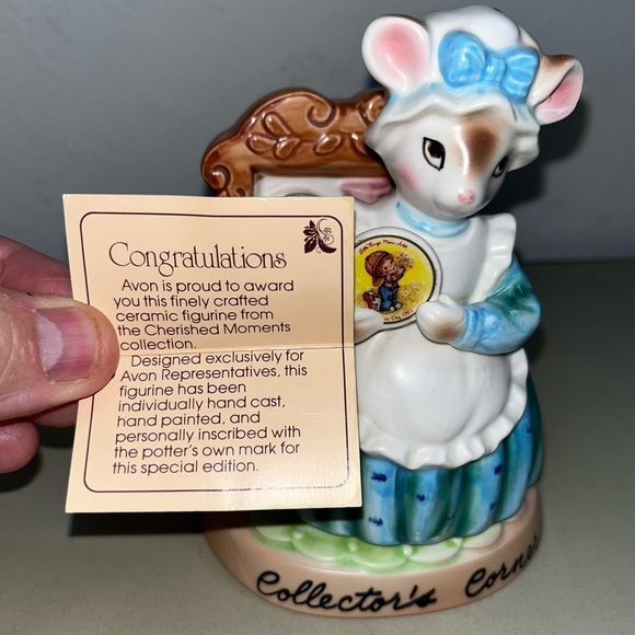 Avon | Other | Vintage Avon Cherished Moments Collectors Corner Mouse ...